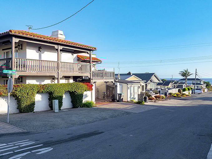 Small-town charm meets big ocean views in this crescent bay where time moves slower and worries drift away.