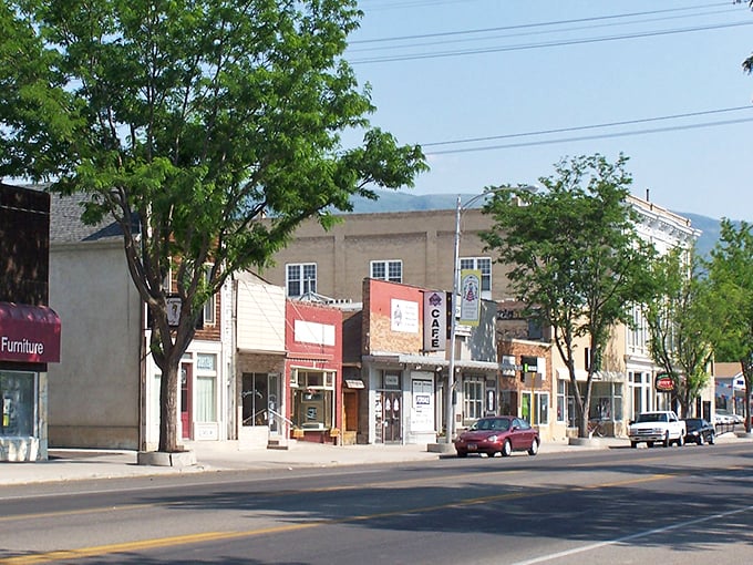 Main Street in Ephraim combines old-world charm with new-world affordability – like finding vintage treasures at yard sale prices.