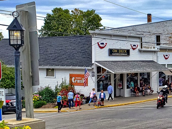Door County's crown jewel sparkles with shops, eateries, and that unmistakable small-town Wisconsin warmth.