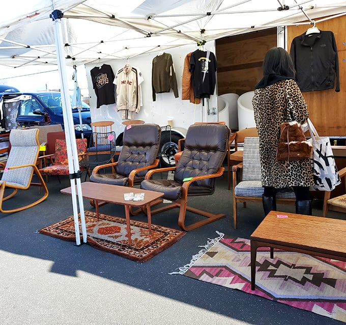 One person's "just some old chairs" is another's "perfect accent pieces." Long Beach Antique Market proves that beauty truly is in the eye of the bargain-hunter.
