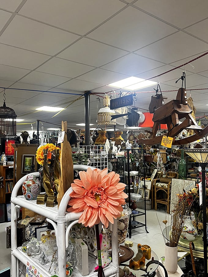 A flower-adorned wonderland of vintage treasures! OddBalls' interior is like your eccentric aunt's attic—if she had impeccable taste.