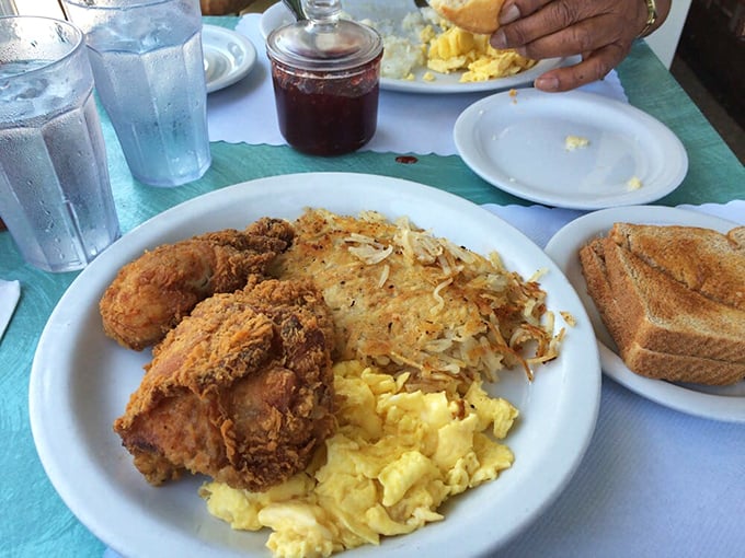 Fried chicken, hash browns, and eggs – the breakfast combination that makes you wonder why anyone bothers with overnight oats.