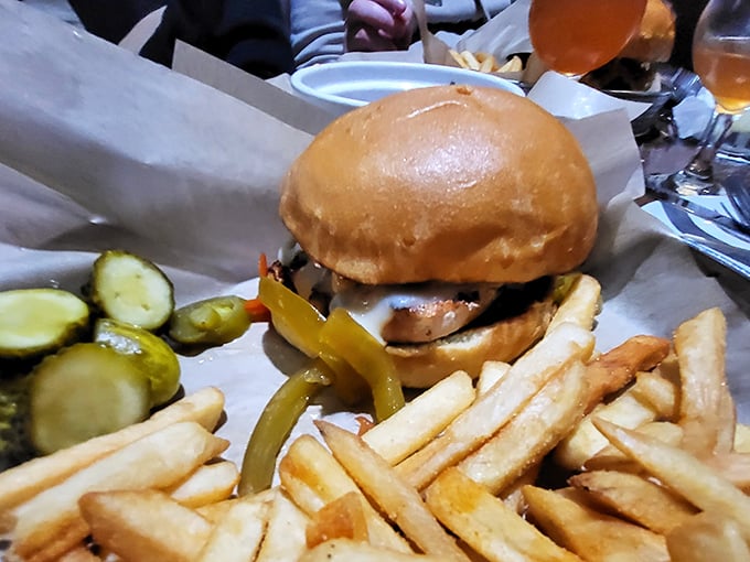 A burger that doesn't need fancy toppings to impress – just honest ingredients and proper execution. The pickles are the supporting actors who steal the scene.