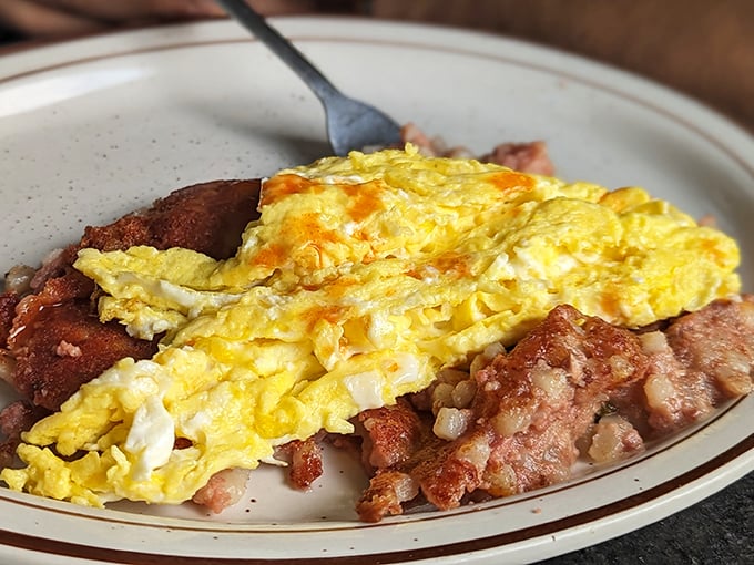 Corned beef hash that actually contains real corned beef—a miracle on par with finding a parking spot directly in front of the restaurant.