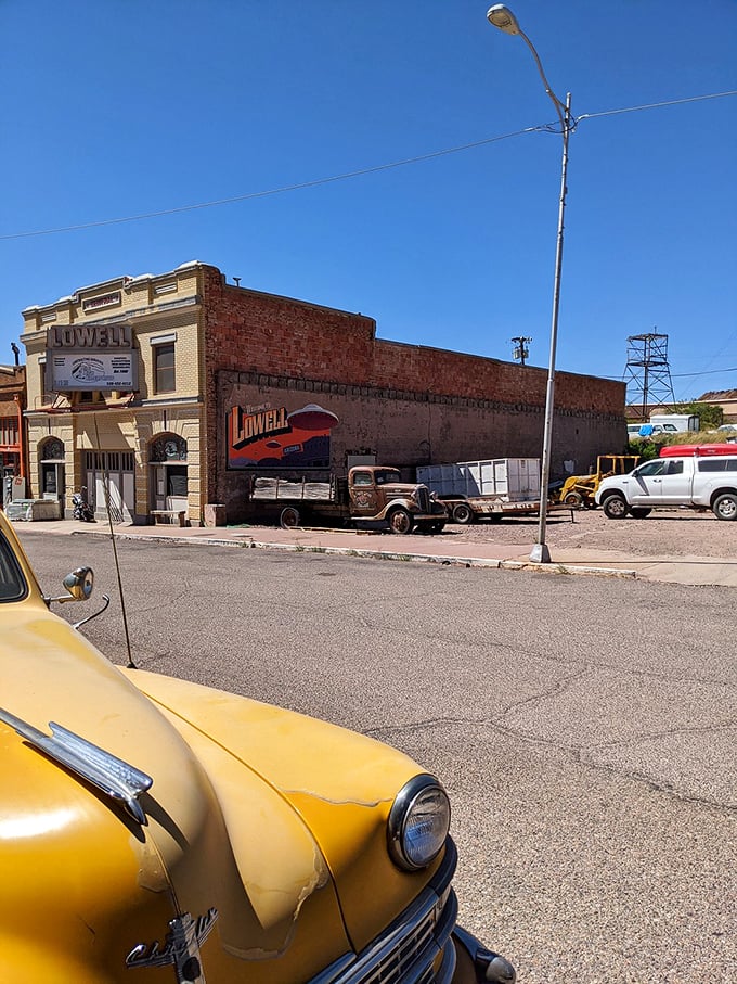 Lowell district preserves Bisbee's industrial heritage with vintage buildings and classic cars. It's like someone pressed pause on a 1950s street scene.