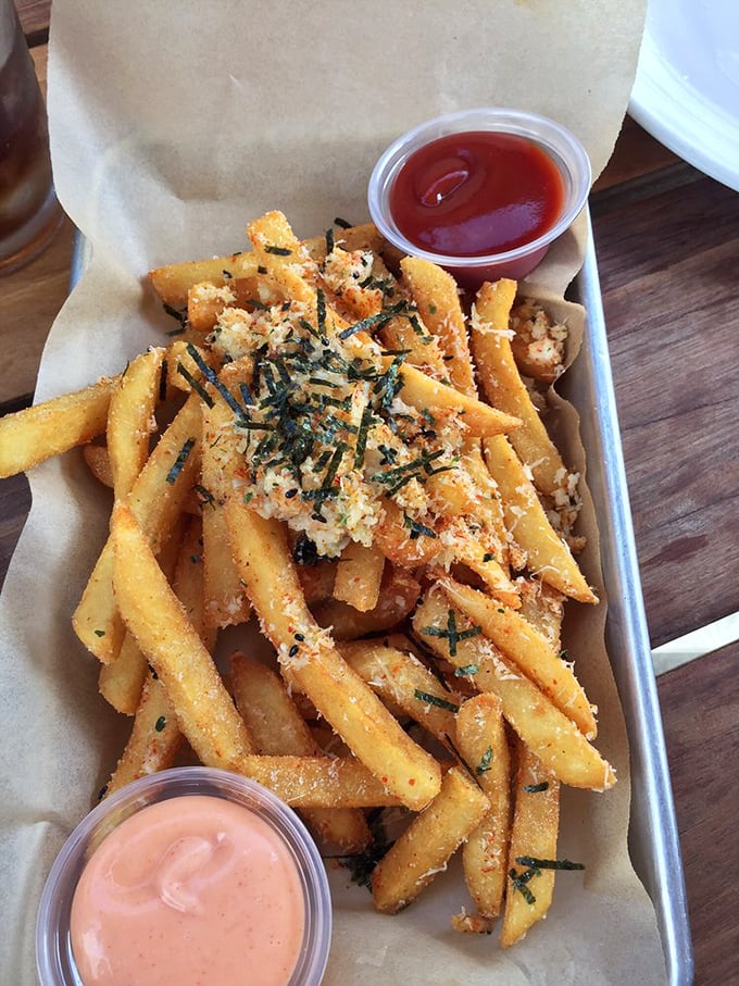 Golden fries dusted with parmesan and nori – proof that potatoes can achieve greatness with the right friends.