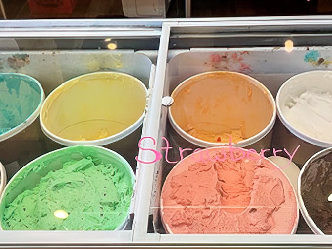 Ice cream in colors that would make a rainbow envious. Forget choosing flavors by name—here, you eat with your eyes first.
