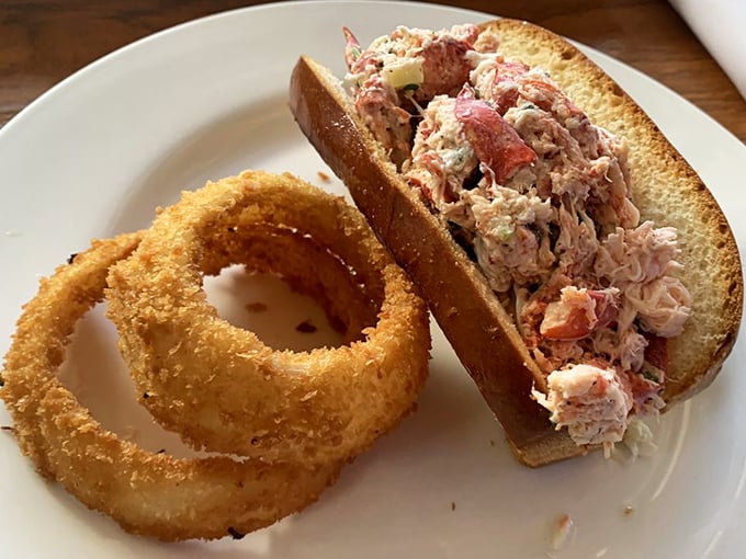 The lobster roll that launched a thousand road trips. Sweet chunks of lobster meat in perfect harmony with a buttery, toasted vessel.