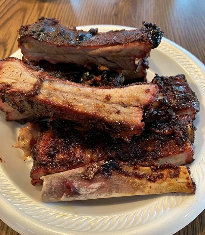 Those ribs have the kind of char that barbecue dreams are made of – absolutely magnificent.