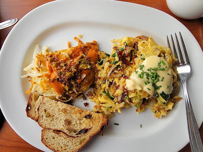 Breakfast architecture at its finest. Those hash browns supporting eggs and hollandaise create the Taj Mahal of morning meals – beautiful, complex, and absolutely worth the journey.