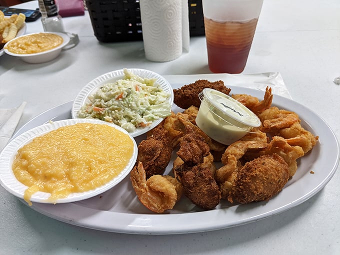 Golden fried shrimp that would make Forrest Gump's Bubba weep tears of pure joy.