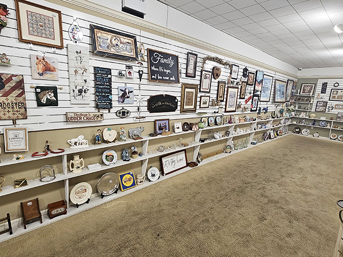 Wall art and home décor that would make HGTV hosts swoon, arranged with the care of a gallery but priced like a garage sale.