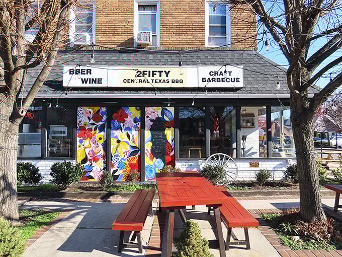 2Fifty's colorful mural adds Texas flair to this Maryland gem serving up authentic Lone Star flavors.