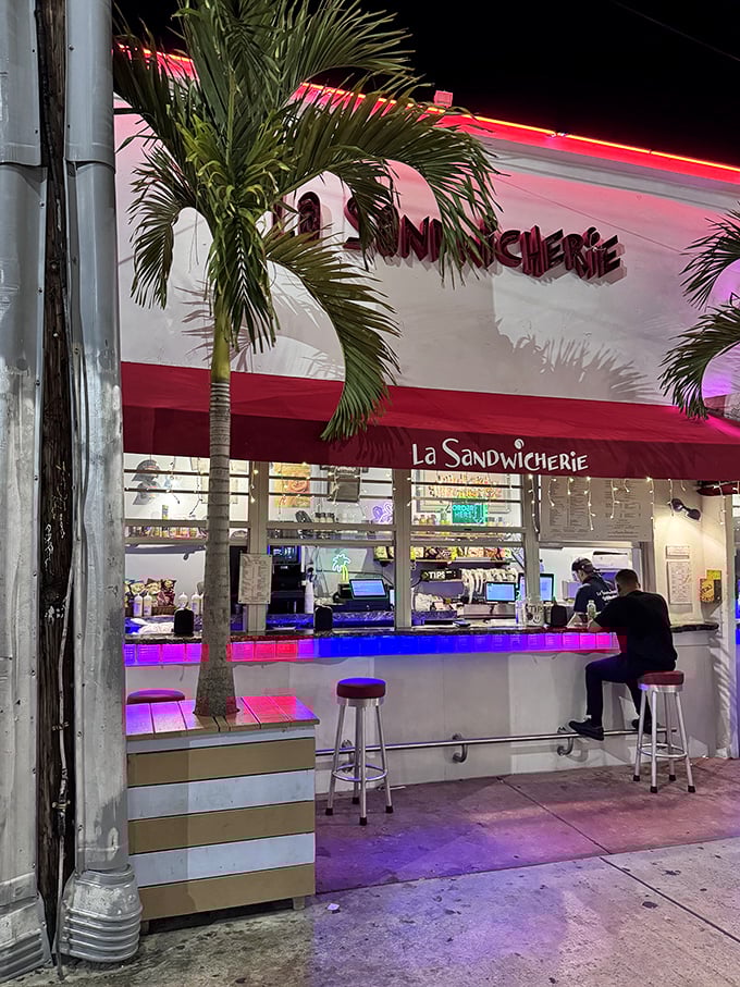 La Sandwicherie glows with Miami Beach energy – where late-night sandwich cravings meet French-inspired deliciousness.