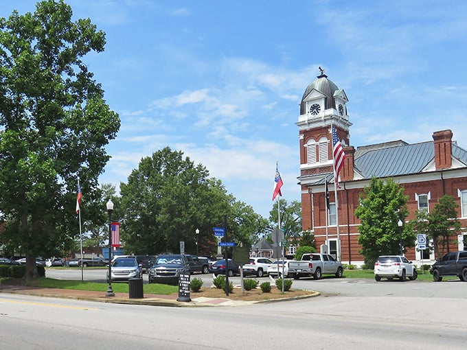 Sandersville's courthouse stands proud, watching over a town where costs stay refreshingly reasonable.