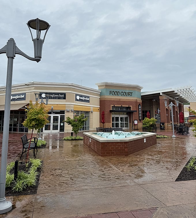 Even the fountain takes a breather after a long day of watching shoppers discover deals that make grown adults giggle.