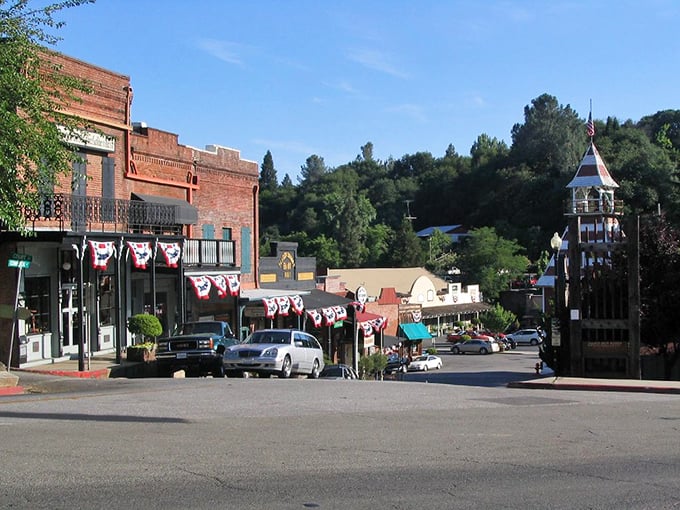 Red brick and patriotism—Auburn's historic downtown serves small-town Americana with a side of Gold Country swagger that feels deliciously unstuck in time.