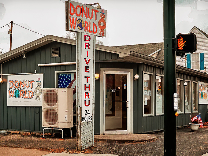 The humble exterior hides a donut wonderland where simple ingredients create absolutely extraordinary morning magic and joy.