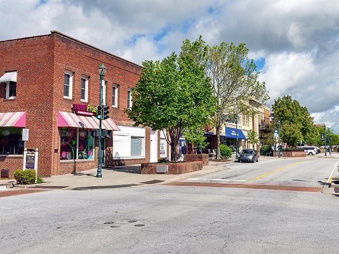 Mountain town magic meets budget-friendly reality in this picturesque slice of retirement heaven.