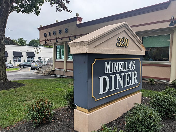 That classic diner sign—a beacon of hope for anyone craving pancakes at 3 PM.