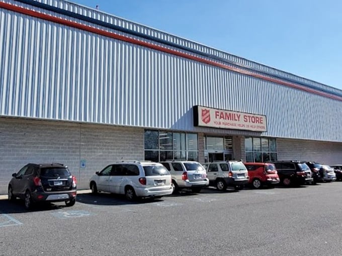 This unassuming exterior hides a warehouse of possibilities. The Salvation Army's thrift empire stretches wide behind these doors.