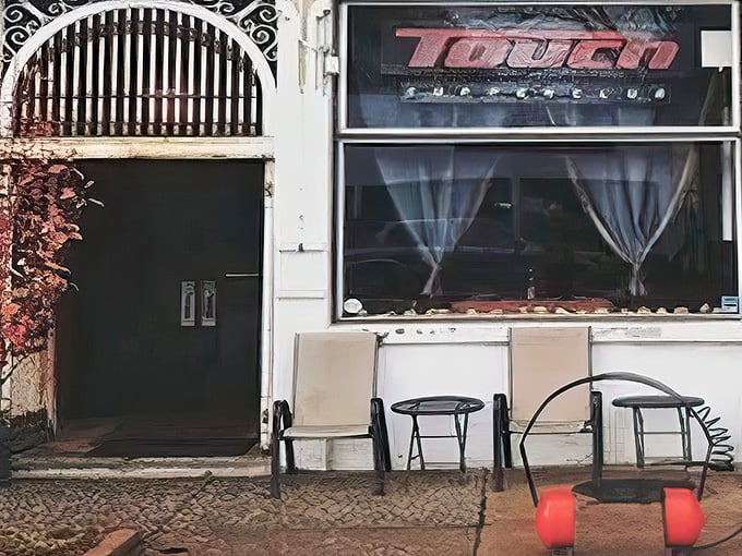 That vintage-inspired entrance promises the kind of night out that makes you feel like the main character.