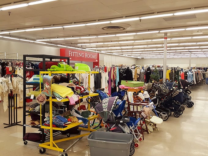Baby gear galore! Strollers and playpens stand ready for their second act, proof that growing families need not break the bank.