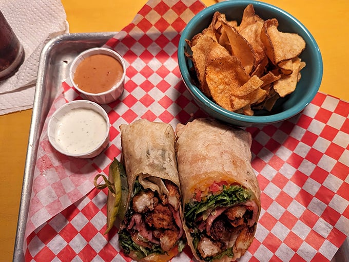 The chicken wrap – proof that Billy's knows there's more to life than just burgers. Though why you'd order anything else remains mysterious.