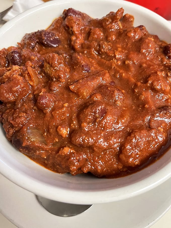 This isn't just chili—it's a warm hug in a bowl. The kind of comfort food that makes Midwest winters bearable.