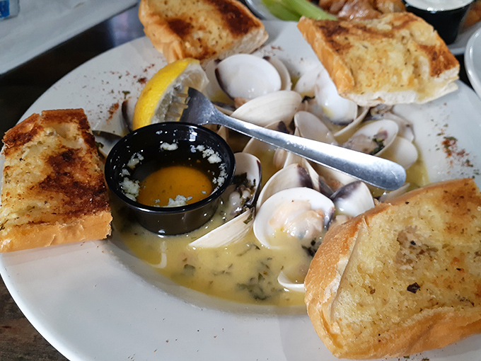 A seafood symphony in a bowl – these steamed clams swimming in garlic wine sauce might make you consider moving closer to Trexlertown permanently.