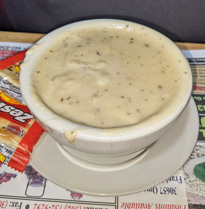 This isn't just soup – it's a creamy crab revelation in a bowl. The kind of dish that makes you wonder why you'd ever eat anything else.