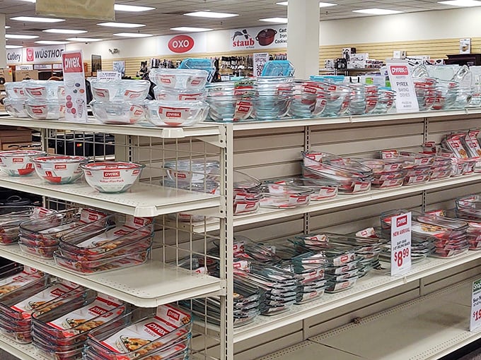Pyrex paradise! Enough food storage containers to finally solve the eternal mystery of where all those lids disappeared to over the years. 