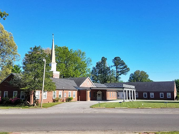 This historic church stands tall, reminding everyone that Sikeston's been doing community since before it was trendy.