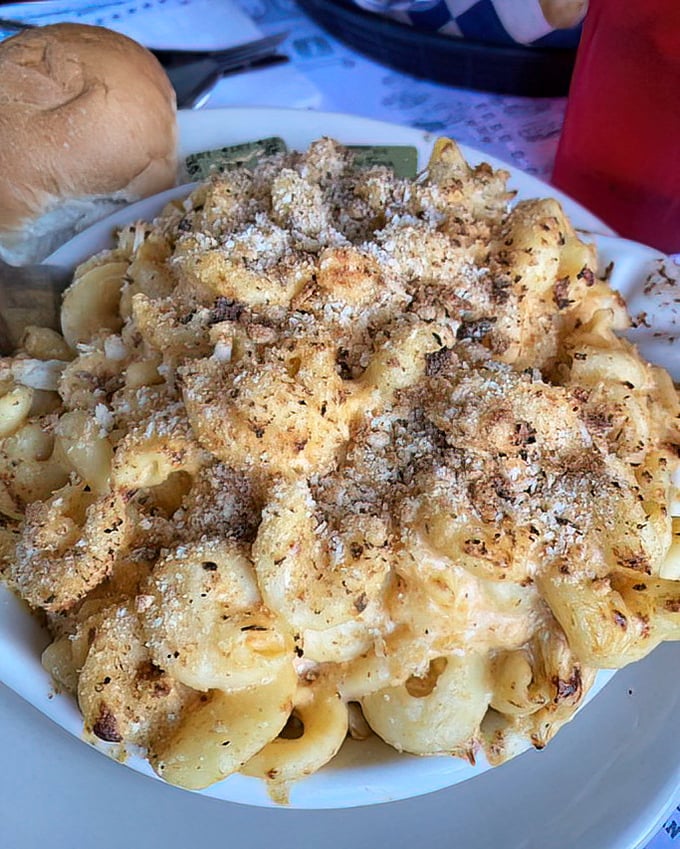 Mac and cheese that doesn't just hug your soul—it gives it a full-on bear embrace with that golden breadcrumb topping.