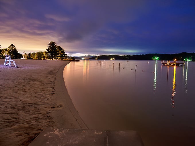 Twilight transforms Claytor Lake into a light show that Vegas entertainers would envy. No admission fee required for this nightly spectacle.