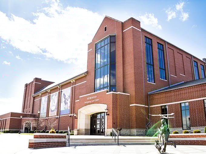 The Niswonger Performing Arts Center brings Broadway-caliber shows to rural Ohio, no Manhattan traffic jams or second mortgage required for tickets.