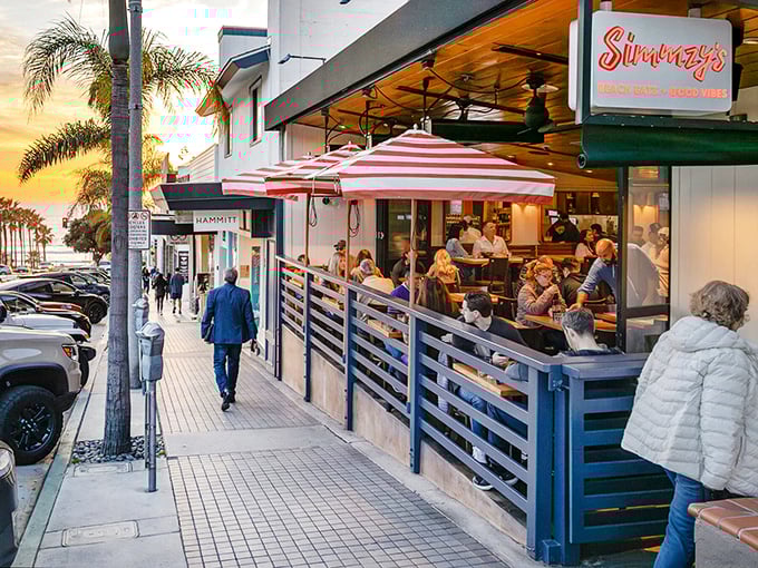 At Simmzy's, the outdoor patio proves that in Southern California, dining al fresco isn't just an option—it's practically a constitutional right.