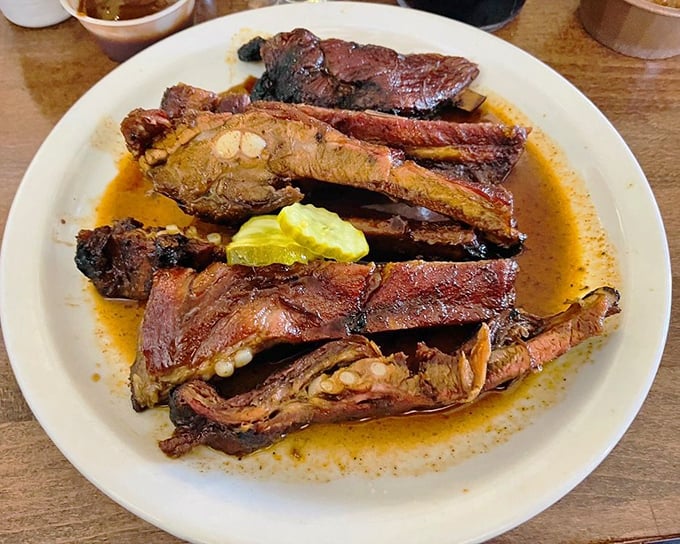 These ribs don't just fall off the bone—they practically leap into your mouth, leaving behind a trail of smoky evidence on your shirt.