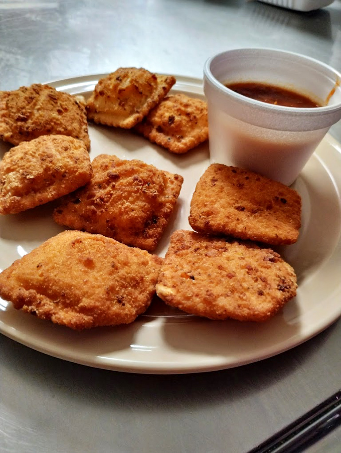 Toasted ravioli that would make St. Louis proud, golden-brown pillows of goodness with a side of dipping sauce for good measure.