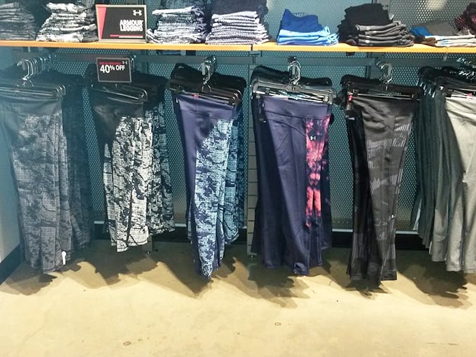 Athletic wear that motivates just by the price tag. These 40% off leggings might be the extra push you need to actually use that gym membership.