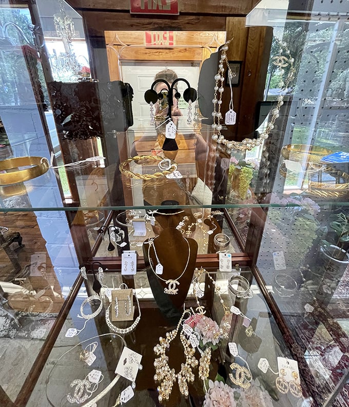 Vintage jewelry display cases – where someone's once-prized pearls and brooches wait patiently for their second act in Charleston society.
