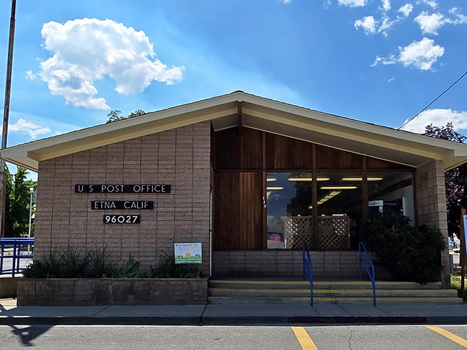 The post office—where mail still matters and Amazon hasn't completely conquered the world. A mid-century architectural reminder of civic permanence.
