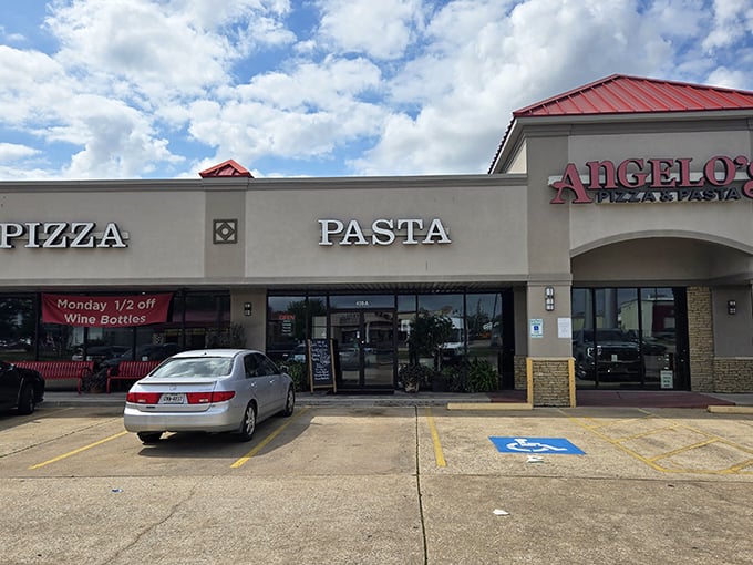 Suburban pizza perfection awaits behind this welcoming storefront in Webster, Texas.