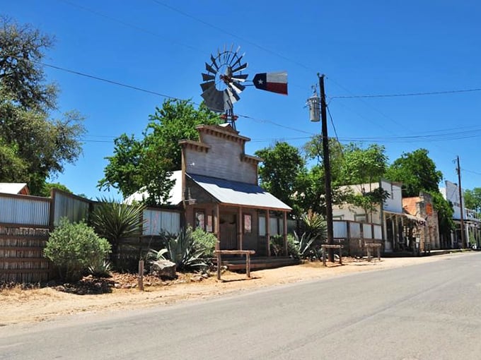 Bandera's Western storefronts stand ready for high noon showdowns, but the only thing getting shot is photographs.