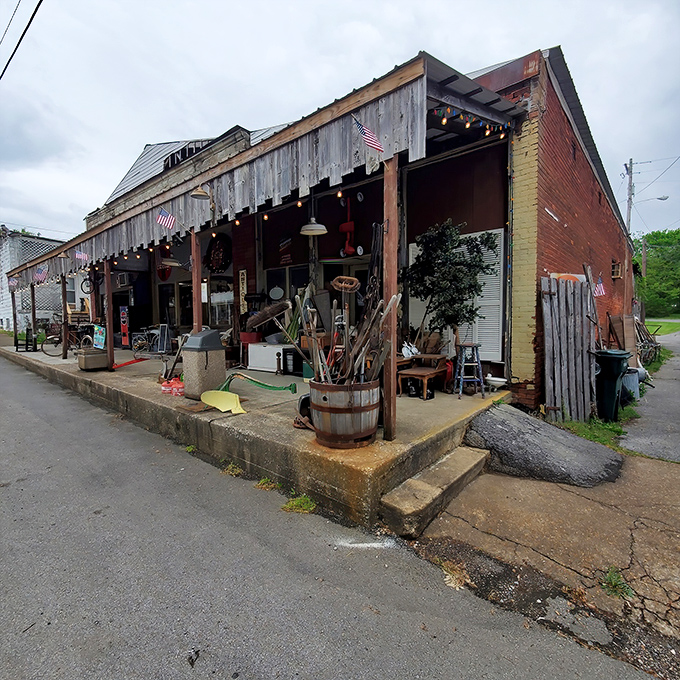 Pickin' on Main's weathered red exterior has seen decades of Tennessee history – and now houses pieces of it for sale.