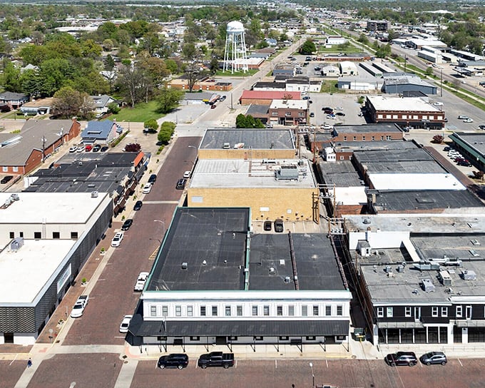 Sikeston's classic main street offers small-town charm where your retirement account can breathe easy while you enjoy life.