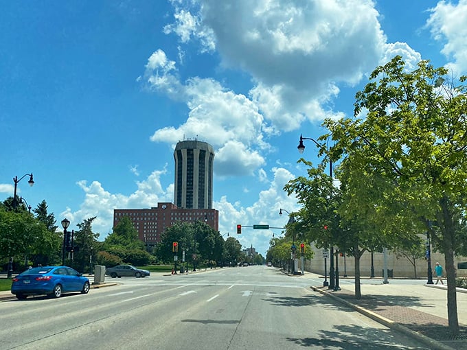 Springfield's downtown streets echo with Lincoln's legacy while your Social Security dollars echo with extra buying power.