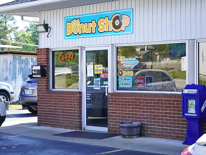 The Donut Shop keeps it simple—no fancy name needed when excellence speaks for itself. 