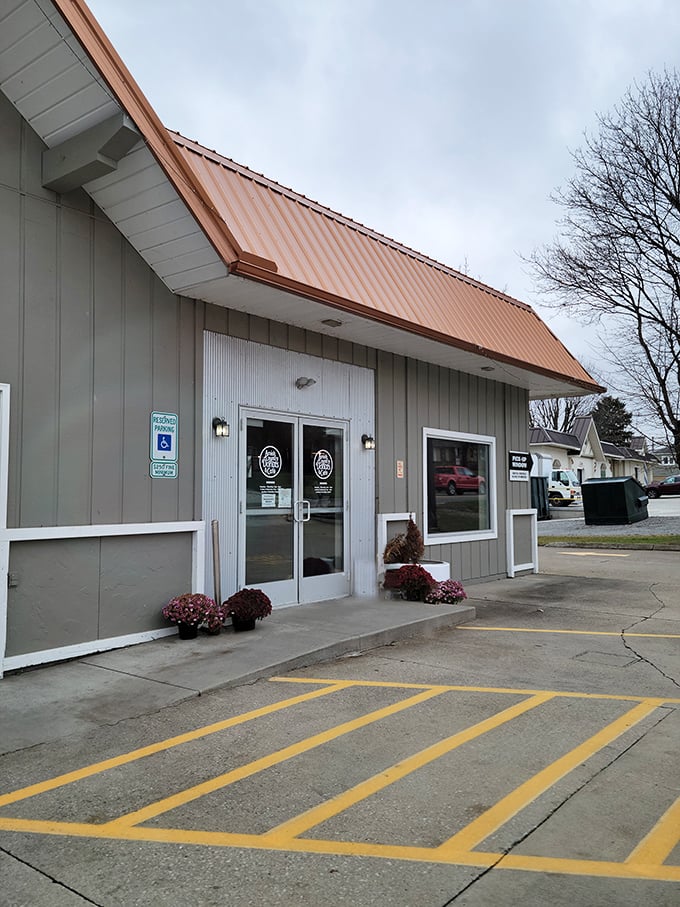 When fresh-baked goodness calls your name, resistance becomes absolutely futile in Sugarcreek.
