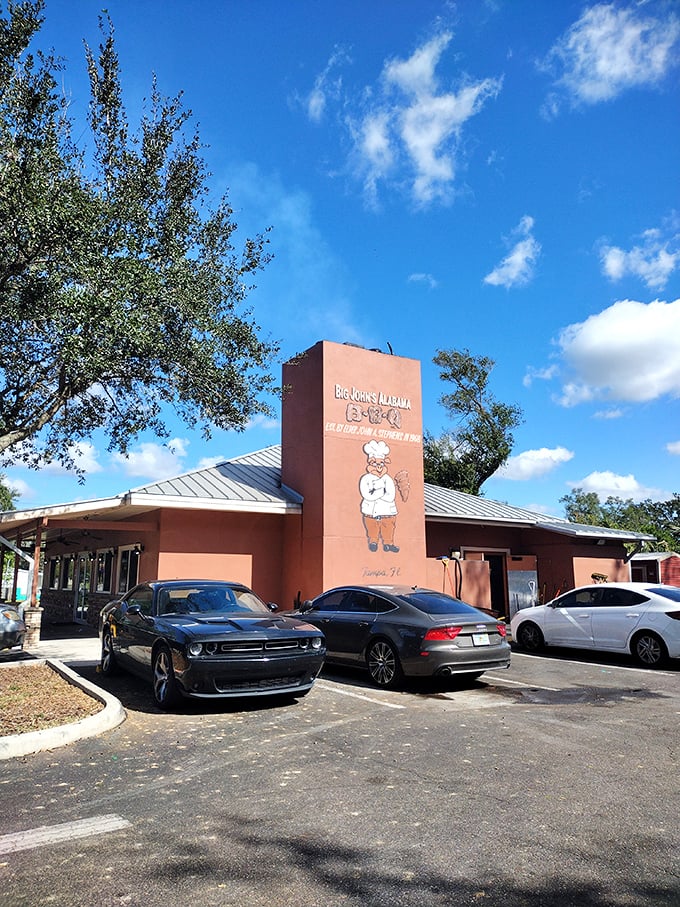 The orange building stands proud, promising Southern comfort food that'll transport you straight to Alabama.